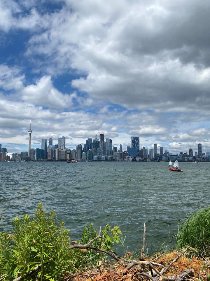 3 Days in Toronto Itinerary: Best Things to Do and Eat